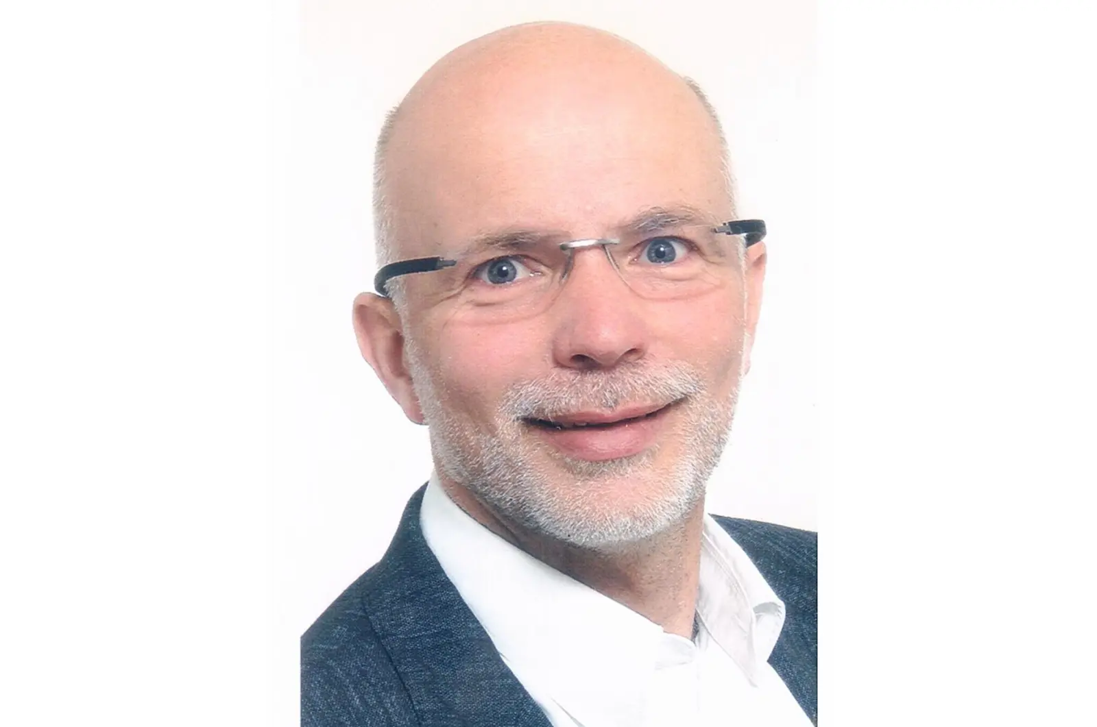 AKAD Lehrende: Prof. Dr. Thomas Metzner